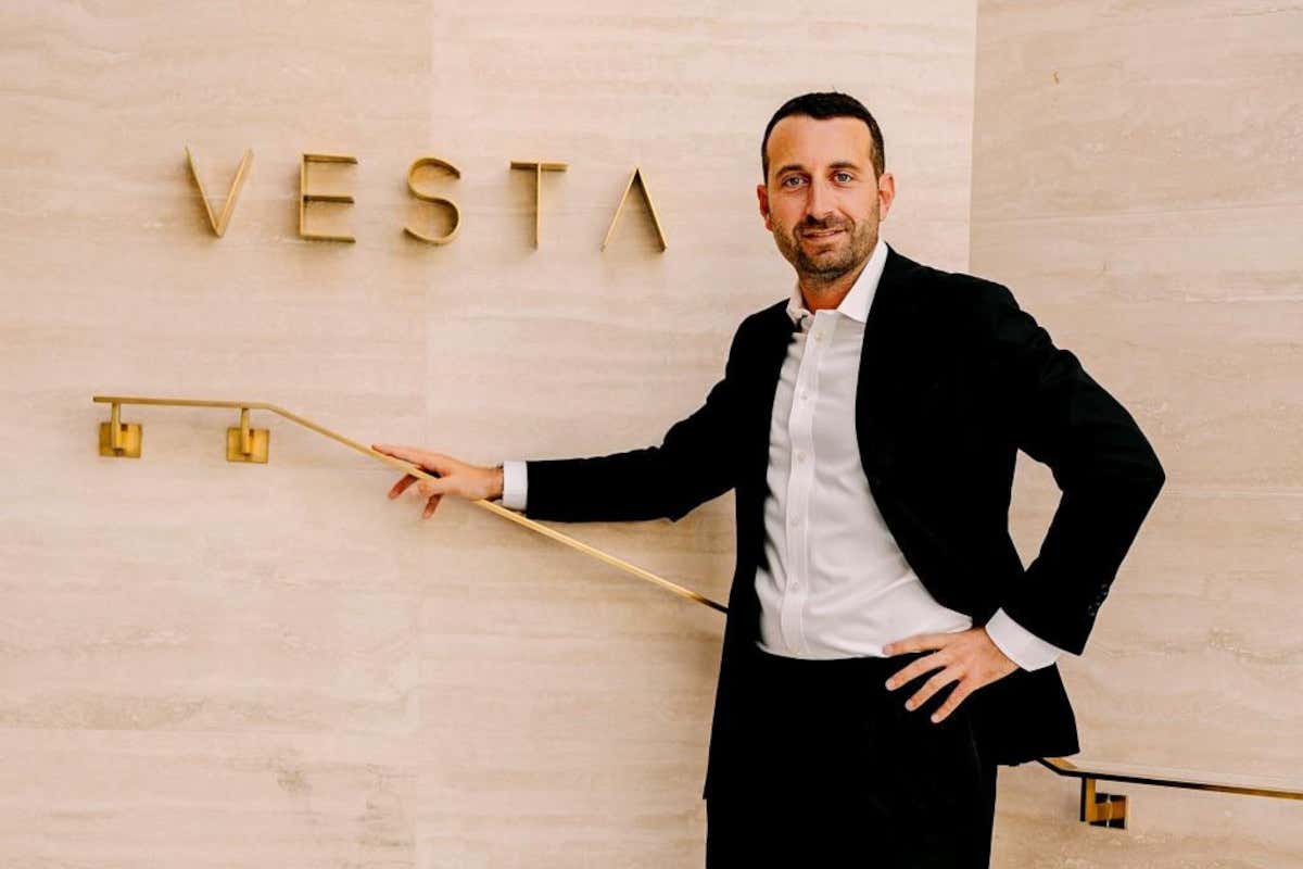 Grand Tour | Leonardo Del Vecchio muove su Monte Carlo, Versilia e ...